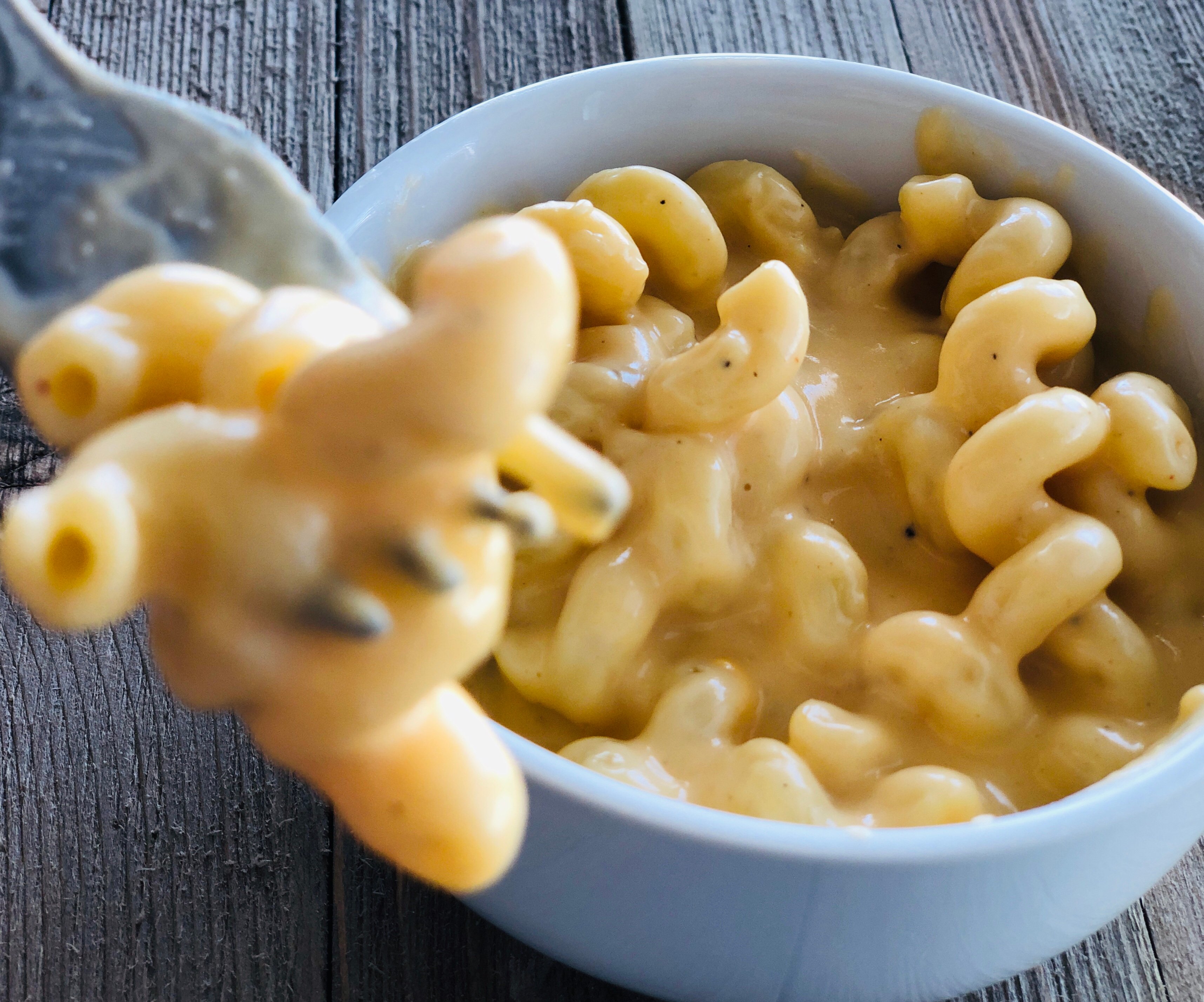 The Easiest and Most Delicious Homemade Macaroni and Cheese